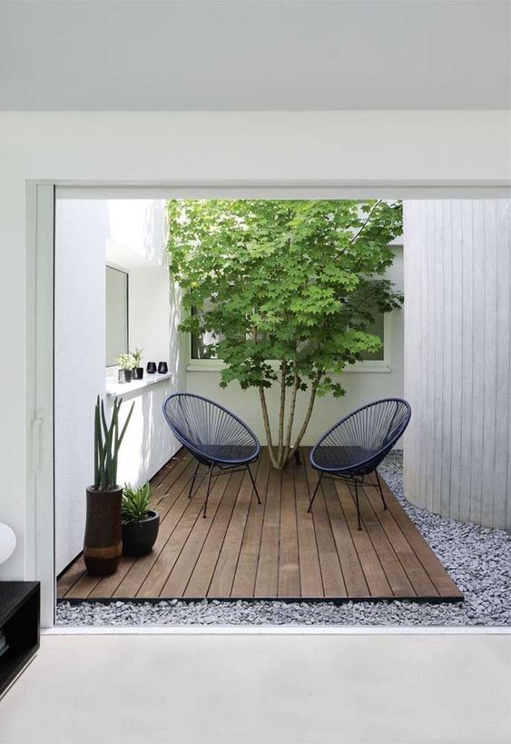 How to Maximise Your Small Outdoor Spaces